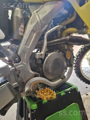 Сузуки RMZ 2007 в Рига, объемом двигателя 0.45 л и пробегом 0 тыс. км за 2500 €, фото 7 на AUTOMOTO.COM.LV