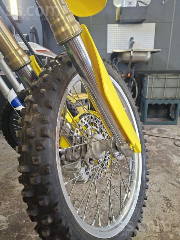 Сузуки RMZ 2007 в Рига, объемом двигателя 0.45 л и пробегом 0 тыс. км за 2500 €, фото 9 на AUTOMOTO.COM.LV