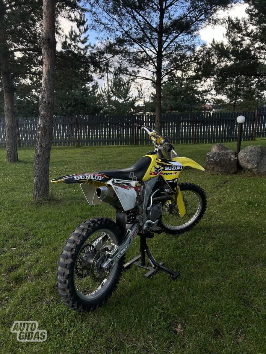 Suzuki RMZ 2007 in Ukmerge, with an engine capacity of 0.00 L and mileage of 0 thousand km for 1300 €, photo 3 on AUTOMOTO.COM.LV