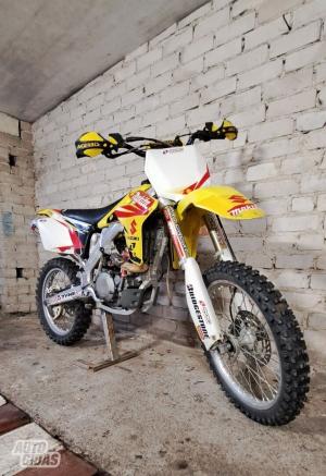 Сузуки RMZ 2008 в Ретавас, объемом двигателя 0.45 л и пробегом 0 тыс. км за 1780 €, фото 4 на AUTOMOTO.COM.LV