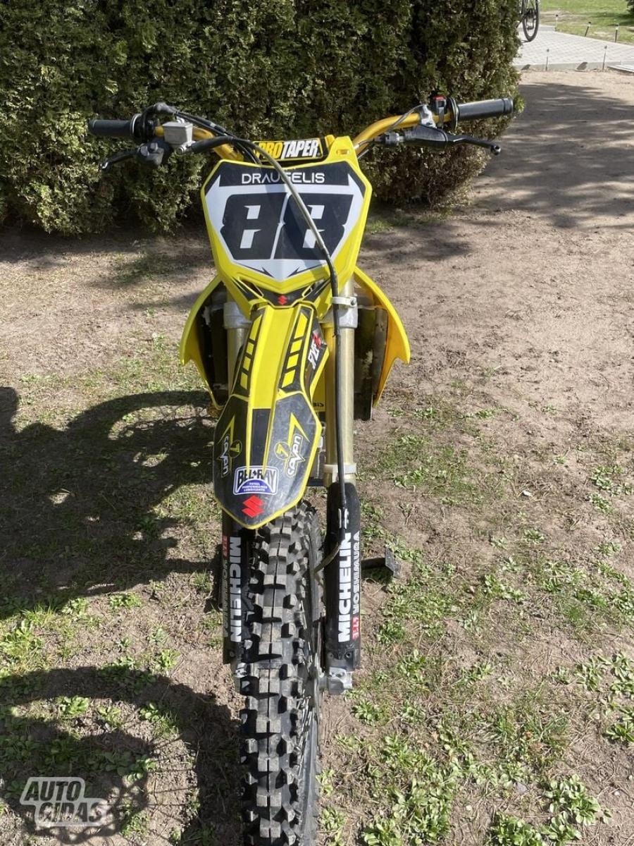 Suzuki RMZ 2011 in Ukmerge, with an engine capacity of 0.00 L and mileage of 0 thousand km for 1950 €, photo 9 on AUTOMOTO.COM.LV