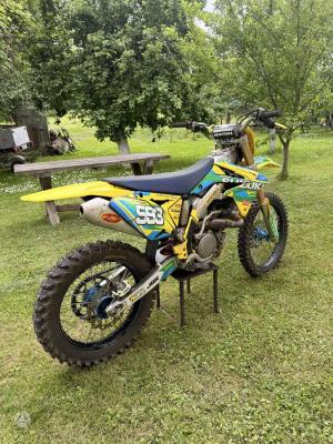 Suzuki RMZ 2011 in Vilkaviskis, with an engine capacity of 0.45 L and mileage of 80 thousand km for 2400 €, photo 5 on AUTOMOTO.COM.LV