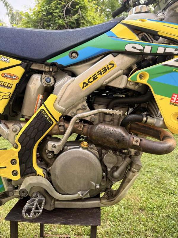 Suzuki RMZ 2011 in Vilkaviskis, with an engine capacity of 0.45 L and mileage of 80 thousand km for 2400 €, photo 5 on AUTOMOTO.COM.LV