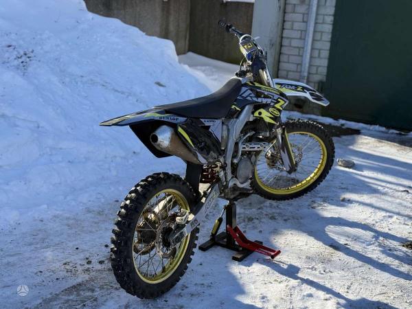 Suzuki RMZ 2012 in Silute, with an engine capacity of 0.45 L and mileage of 48 thousand km for 2100 €, photo 6 on AUTOMOTO.COM.LV