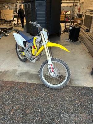 Suzuki RMZ 2012 in Bauska, with an engine capacity of 0.45 L and mileage of 0 thousand km for 1950 €, photo  on AUTOMOTO.COM.LV