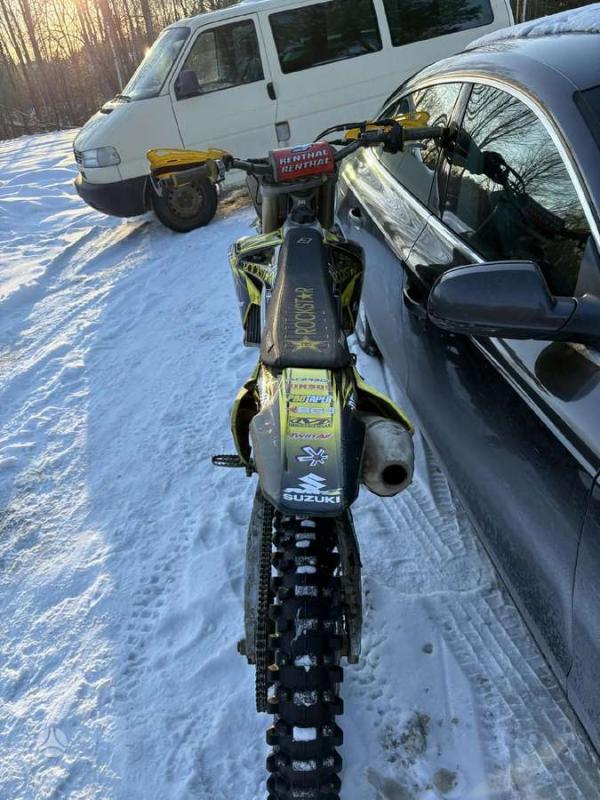 Suzuki RMZ 2013 in Jonava, with an engine capacity of 0.45 L and mileage of 120 thousand km for 2450 €, photo 3 on AUTOMOTO.COM.LV