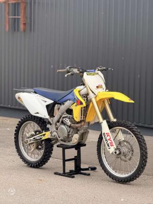 Suzuki RMZ 2013 in Mazeikiai, with an engine capacity of 0.45 L and mileage of 0 thousand km for 2480 €, photo 5 on AUTOMOTO.COM.LV