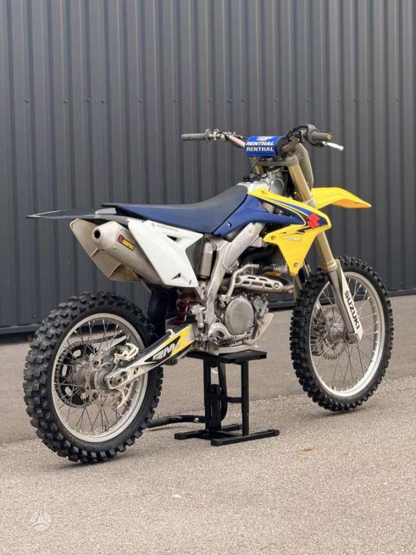 Suzuki RMZ 2013 in Mazeikiai, with an engine capacity of 0.45 L and mileage of 0 thousand km for 2480 €, photo 6 on AUTOMOTO.COM.LV