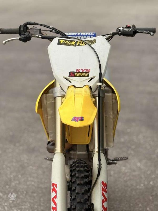 Suzuki RMZ 2013 in Mazeikiai, with an engine capacity of 0.45 L and mileage of 0 thousand km for 2480 €, photo 7 on AUTOMOTO.COM.LV