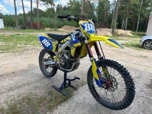 Suzuki RMZ 2014 in Vilnius, with an engine capacity of 0.45 L and mileage of 0 thousand km for 2599 €, photo 3 on AUTOMOTO.COM.LV
