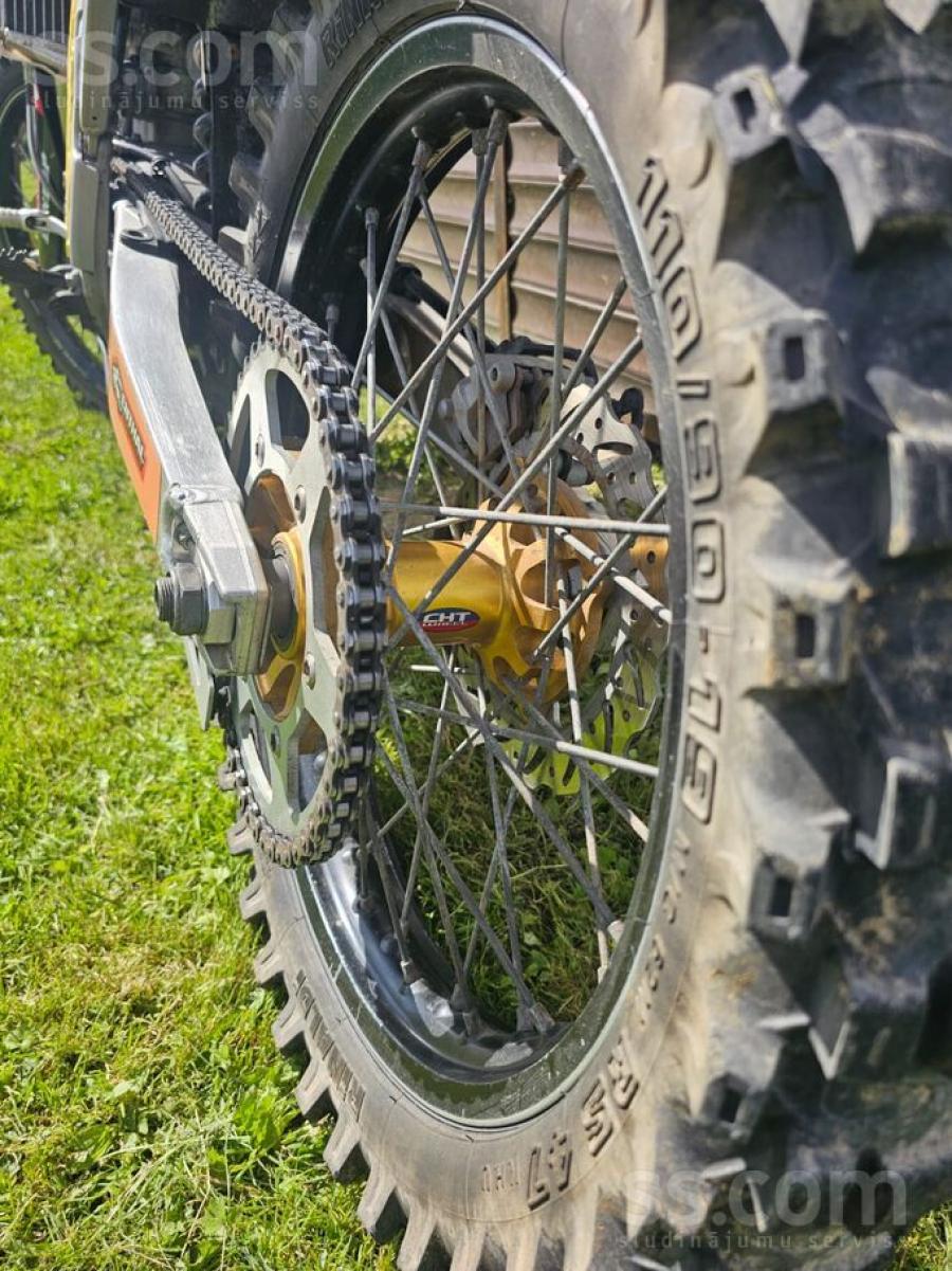 Suzuki RMZ 2016 in Riga, with an engine capacity of 0.45 L and mileage of 0 thousand km for 2500 €, photo 8 on AUTOMOTO.COM.LV