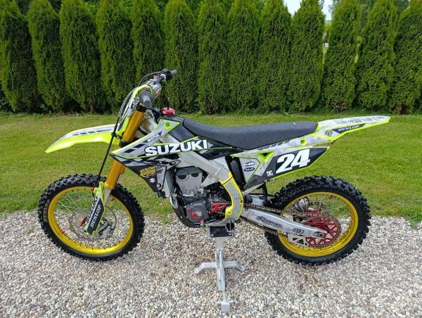 Сузуки RMZ 2021 в Пренай, объемом двигателя 0.45 л и пробегом 54 тыс. км за 4200 €, фото 1 на AUTOMOTO.COM.LV