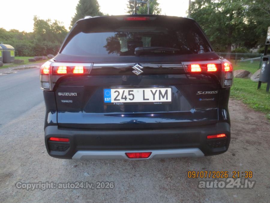 Blue Suzuki S-Cross 2024 in Tallinn, with an engine capacity of 1.50 L and mileage of 7 thousand km for 29100 €, photo 7 on AUTOMOTO.COM.LV
