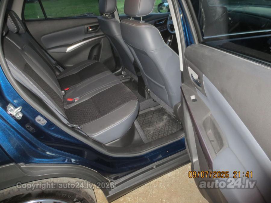 Blue Suzuki S-Cross 2024 in Tallinn, with an engine capacity of 1.50 L and mileage of 7 thousand km for 29100 €, photo 12 on AUTOMOTO.COM.LV