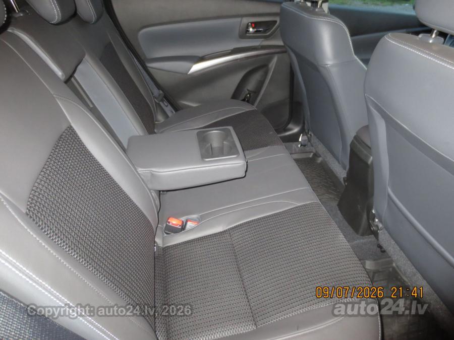 Blue Suzuki S-Cross 2024 in Tallinn, with an engine capacity of 1.50 L and mileage of 7 thousand km for 29100 €, photo 13 on AUTOMOTO.COM.LV