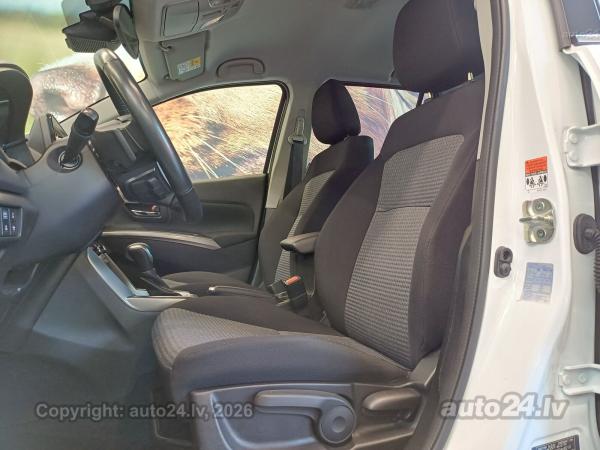 White Suzuki S-Cross 2023 in Tallinn, with an engine capacity of 1.50 L and mileage of 53 thousand km for 27499 €, photo 9 on AUTOMOTO.COM.LV