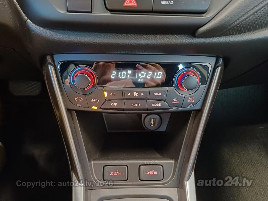 White Suzuki S-Cross 2023 in Tallinn, with an engine capacity of 1.50 L and mileage of 53 thousand km for 27499 €, photo 16 on AUTOMOTO.COM.LV