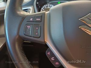 White Suzuki S-Cross 2023 in Tallinn, with an engine capacity of 1.50 L and mileage of 53 thousand km for 27499 €, photo 18 on AUTOMOTO.COM.LV