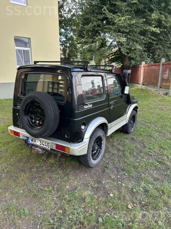 Черный Сузуки Самурай 1999 в Лиепая, объемом двигателя 1.90 л и пробегом 224 тыс. км за 5000 €, фото 3 на AUTOMOTO.COM.LV
