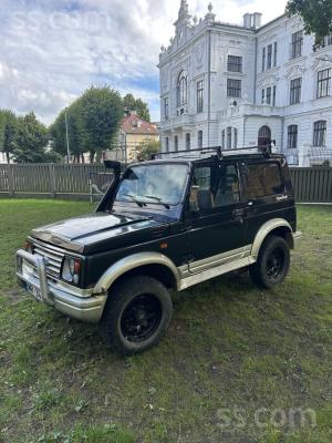 Черный Сузуки Самурай 1999 в Лиепая, объемом двигателя 1.90 л и пробегом 224 тыс. км за 5000 €, фото 5 на AUTOMOTO.COM.LV