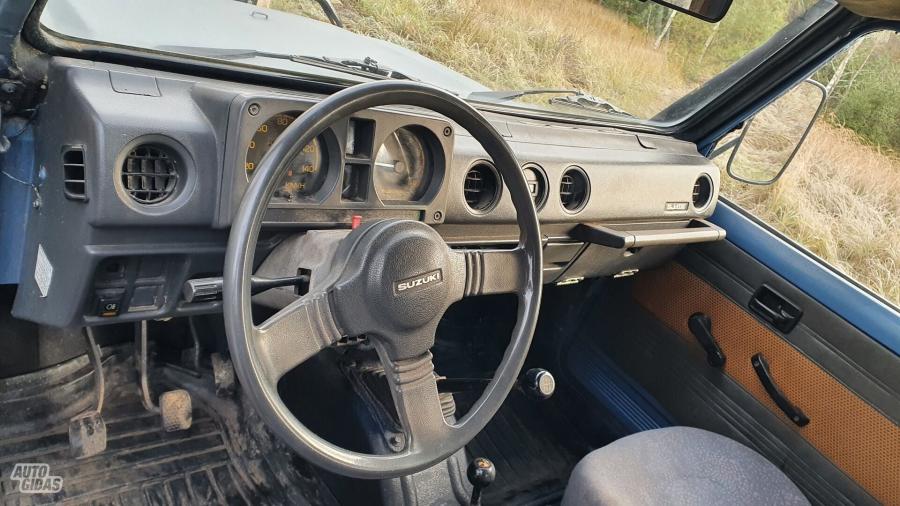 Suzuki Samurai 1986 Raseiniai, ar dzinēja tilpumu 1.30 L un nobraukumu 100 tūkst. km par 4000 €, foto 8 vietnē AUTOMOTO.COM.LV