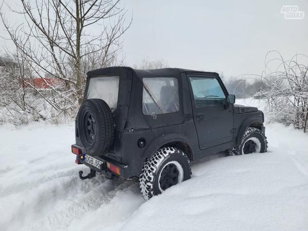 Suzuki Samurai 1987 Viļņa, ar dzinēja tilpumu 1.30 L un nobraukumu 207 tūkst. km par 1999 €, foto 2 vietnē AUTOMOTO.COM.LV