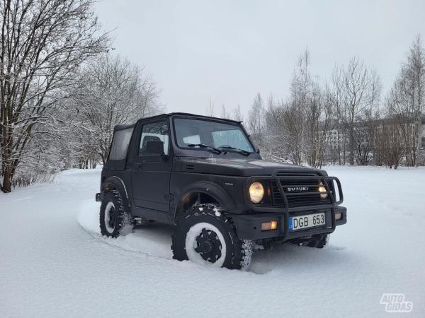 Suzuki Samurai 1987 Viļņa, ar dzinēja tilpumu 1.30 L un nobraukumu 207 tūkst. km par 1999 €, foto 5 vietnē AUTOMOTO.COM.LV