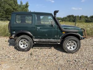 Suzuki Samurai 2000 in Vilnius, with an engine capacity of 1.30 L and mileage of 108 thousand km for 5000 €, photo 7 on AUTOMOTO.COM.LV