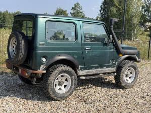 Suzuki Samurai 2000 in Vilnius, with an engine capacity of 1.30 L and mileage of 108 thousand km for 5000 €, photo 8 on AUTOMOTO.COM.LV