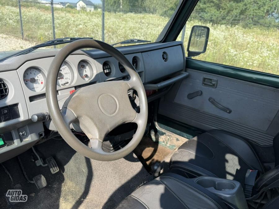 Suzuki Samurai 2000 in Vilnius, with an engine capacity of 1.30 L and mileage of 108 thousand km for 5000 €, photo 14 on AUTOMOTO.COM.LV