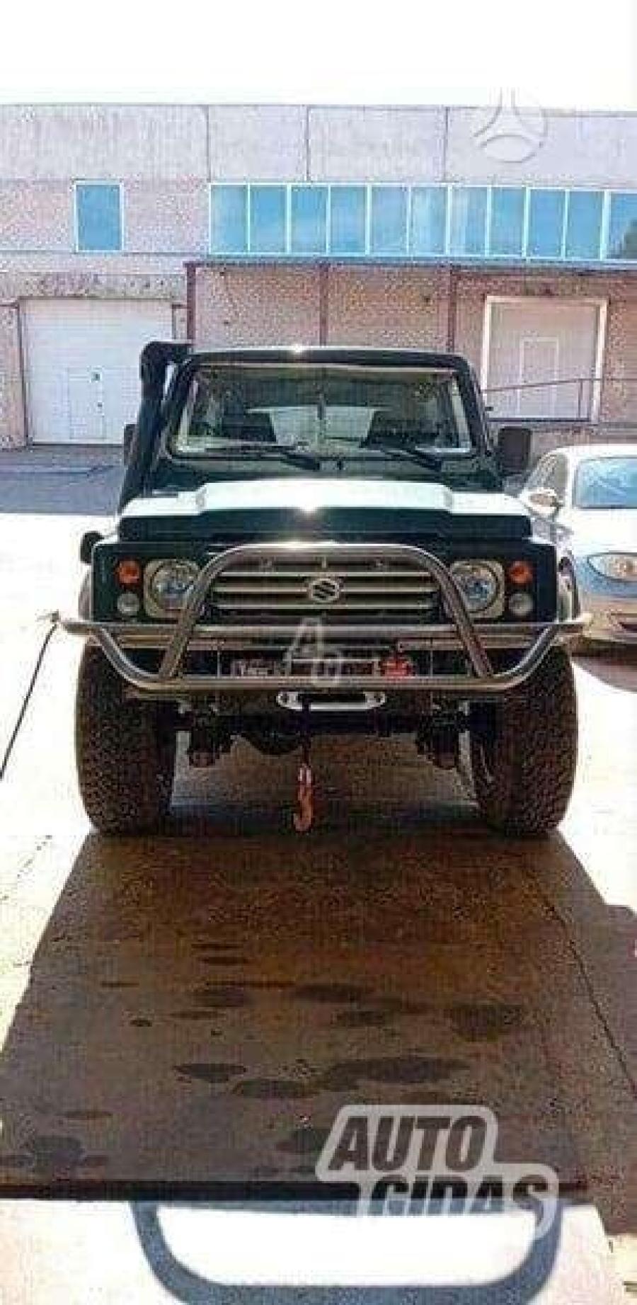 Suzuki Samurai 2000 in Vilnius, with an engine capacity of 1.30 L and mileage of 108 thousand km for 5000 €, photo 17 on AUTOMOTO.COM.LV