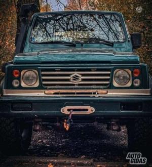 Suzuki Samurai 2000 in Vilnius, with an engine capacity of 1.30 L and mileage of 108 thousand km for 5000 €, photo 19 on AUTOMOTO.COM.LV