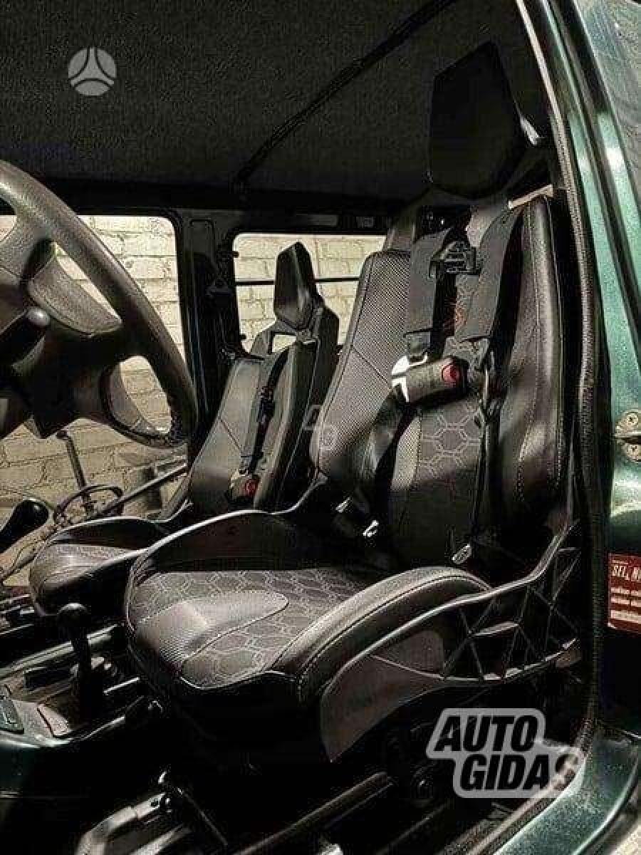 Suzuki Samurai 2000 in Vilnius, with an engine capacity of 1.30 L and mileage of 108 thousand km for 5000 €, photo 23 on AUTOMOTO.COM.LV