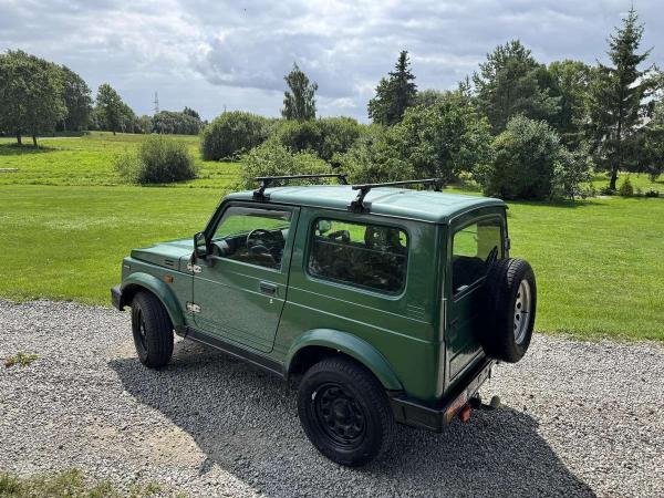 Zaļš Suzuki Samurai 1998 Kelmė, ar dzinēja tilpumu 1.32 L un nobraukumu 139 tūkst. km par 2700 €, foto 3 vietnē AUTOMOTO.COM.LV