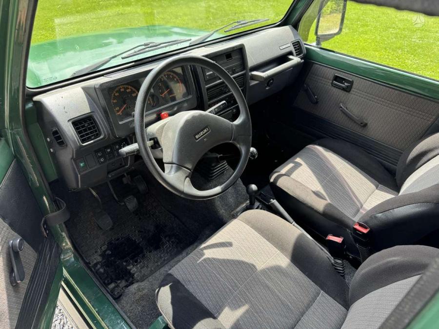 Zaļš Suzuki Samurai 1998 Kelmė, ar dzinēja tilpumu 1.32 L un nobraukumu 139 tūkst. km par 2700 €, foto 9 vietnē AUTOMOTO.COM.LV