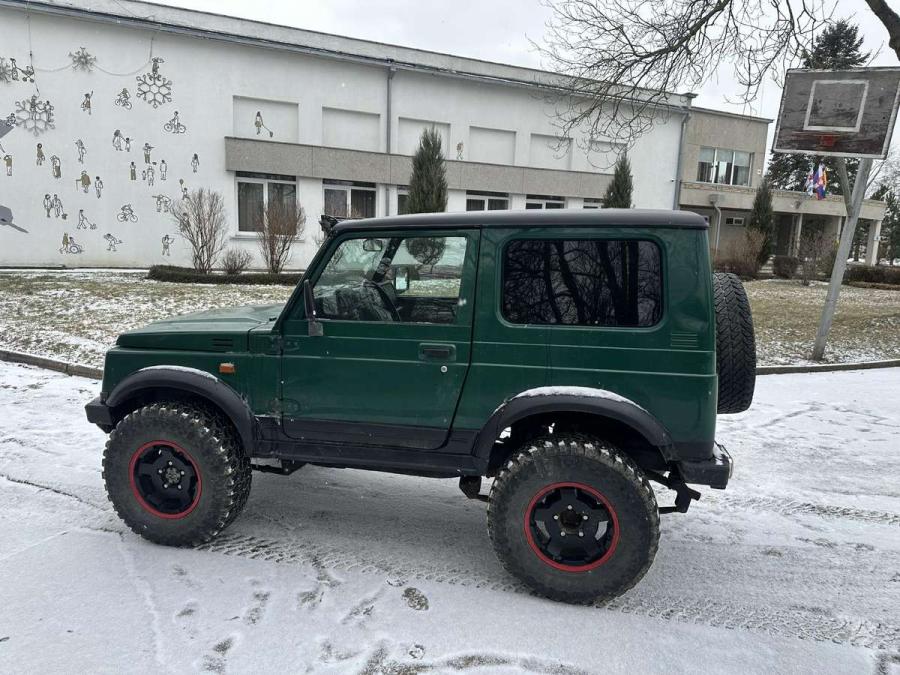Зеленый Сузуки Самурай 1999 в Каунас, объемом двигателя 1.90 л и пробегом 83 тыс. км за 4200 €, фото 8 на AUTOMOTO.COM.LV