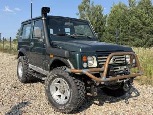Green Suzuki Samurai 2000 in Vilnius, with an engine capacity of 1.30 L and mileage of 108 thousand km for 5000 €, photo 3 on AUTOMOTO.COM.LV