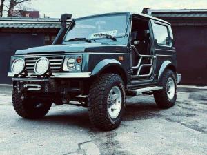 Green Suzuki Samurai 2000 in Vilnius, with an engine capacity of 1.30 L and mileage of 108 thousand km for 5000 €, photo 25 on AUTOMOTO.COM.LV