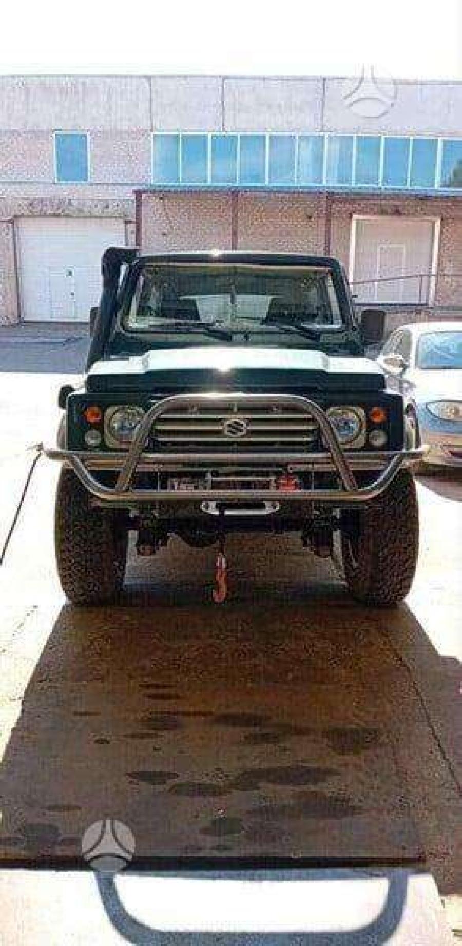 Green Suzuki Samurai 2000 in Vilnius, with an engine capacity of 1.30 L and mileage of 108 thousand km for 5000 €, photo 27 on AUTOMOTO.COM.LV