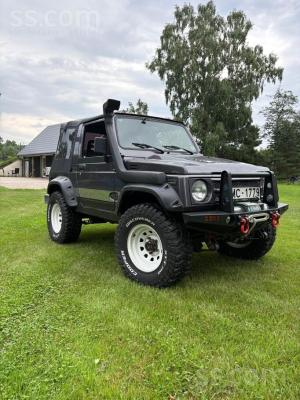 Pelēks Suzuki Samurai 1998 Liepāja, ar dzinēja tilpumu 1.60 L un nobraukumu 30 tūkst. km par 12000 €, foto 4 vietnē AUTOMOTO.COM.LV