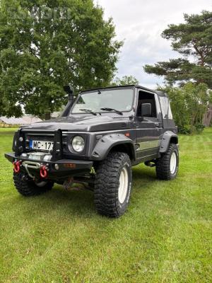 Pelēks Suzuki Samurai 1998 Liepāja, ar dzinēja tilpumu 1.60 L un nobraukumu 30 tūkst. km par 12000 €, foto 14 vietnē AUTOMOTO.COM.LV