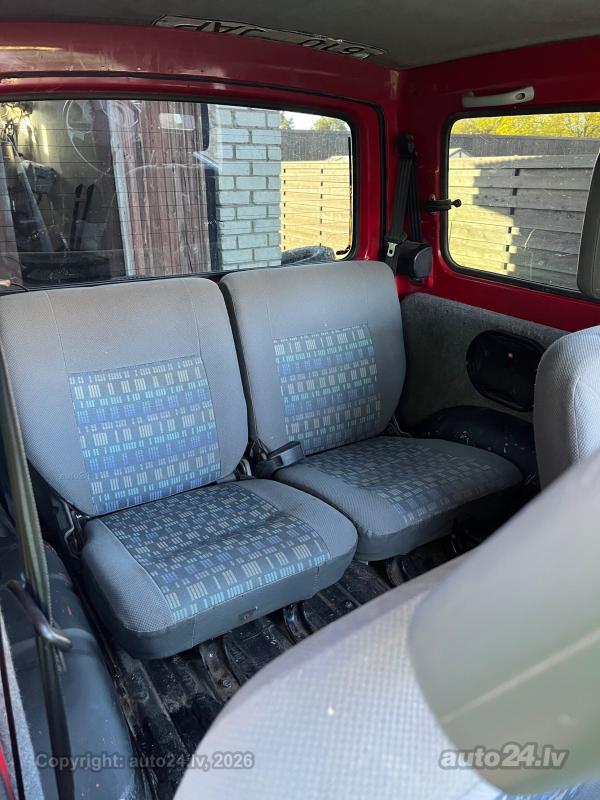 Sarkans Suzuki Samurai 1997 Kuresāre, ar dzinēja tilpumu 1.30 L un nobraukumu 0 tūkst. km par 5500 €, foto 7 vietnē AUTOMOTO.COM.LV