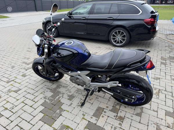 Melns Suzuki SFV 2011 Klaipėda, ar dzinēja tilpumu 0.65 L un nobraukumu 30 tūkst. km par 2700 €, foto 2 vietnē AUTOMOTO.COM.LV