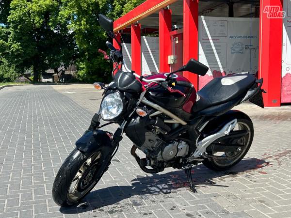 Suzuki SFV 2009 Ukmergė, ar dzinēja tilpumu 0.65 L un nobraukumu 0 tūkst. km par 2050 €, foto 8 vietnē AUTOMOTO.COM.LV