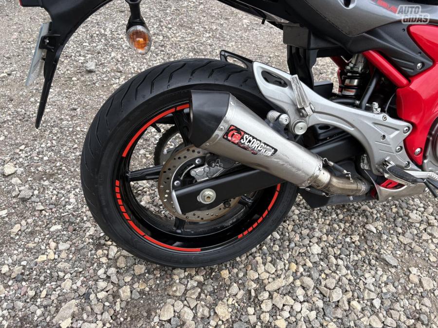 Suzuki SFV 2015 Kelmė, ar dzinēja tilpumu 0.65 L un nobraukumu 13 tūkst. km par 1430 €, foto 13 vietnē AUTOMOTO.COM.LV
