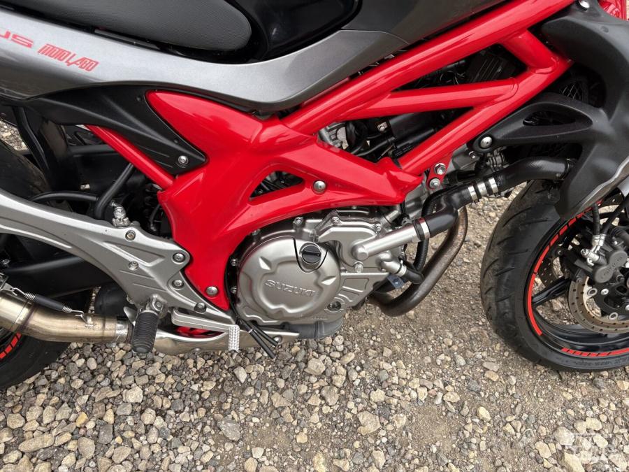 Suzuki SFV 2015 Kelmė, ar dzinēja tilpumu 0.65 L un nobraukumu 13 tūkst. km par 1430 €, foto 14 vietnē AUTOMOTO.COM.LV