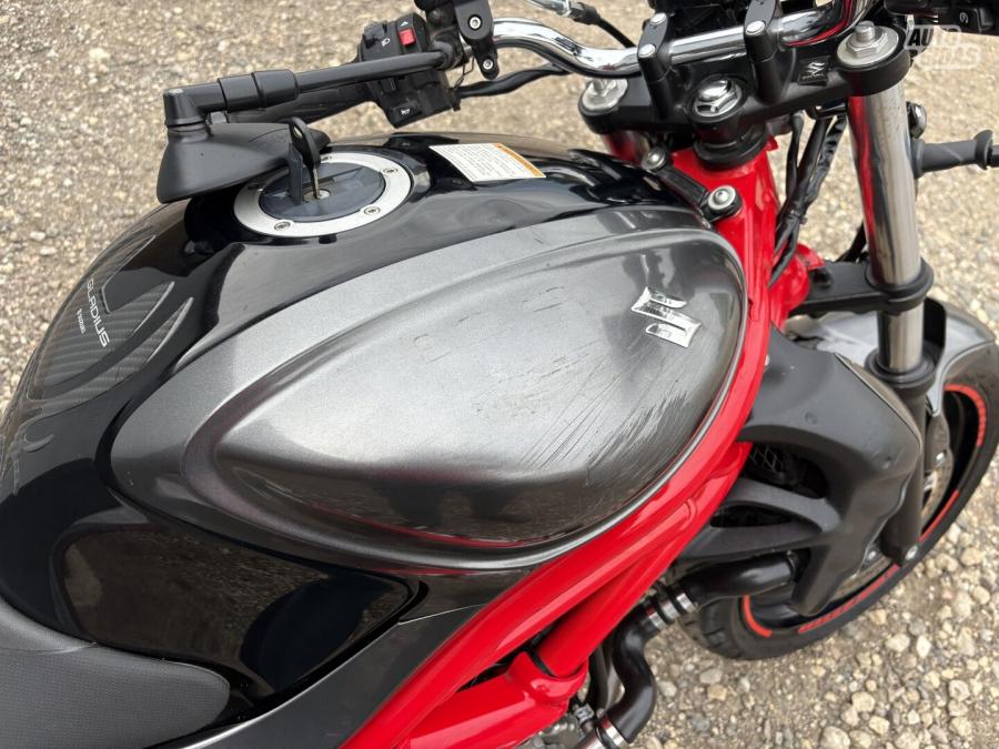 Suzuki SFV 2015 Kelmė, ar dzinēja tilpumu 0.65 L un nobraukumu 13 tūkst. km par 1430 €, foto 15 vietnē AUTOMOTO.COM.LV