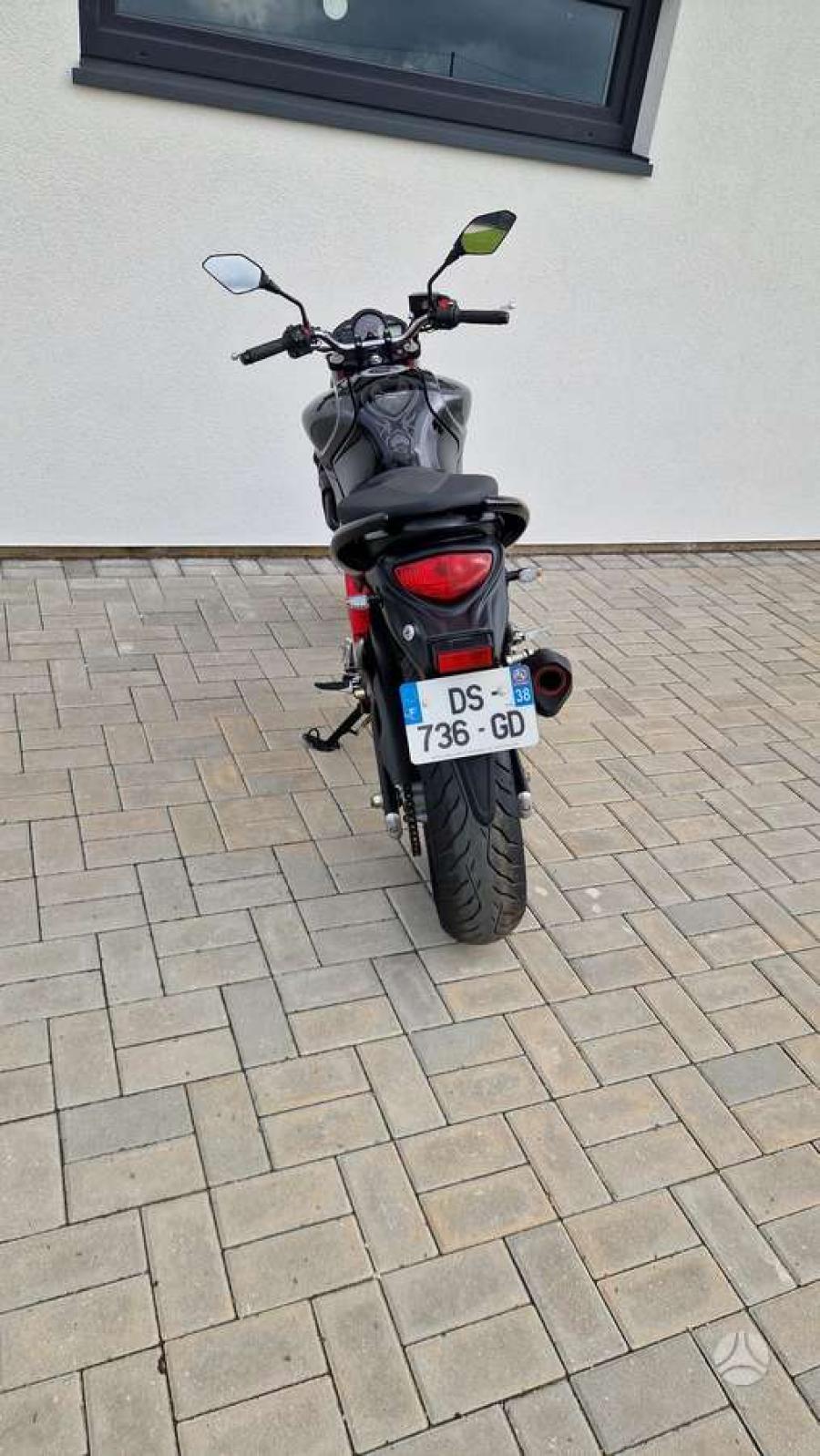 Suzuki SFV 2015 Šilutė, ar dzinēja tilpumu 0.65 L un nobraukumu 13 tūkst. km par 3250 €, foto 12 vietnē AUTOMOTO.COM.LV