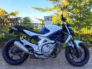 Balts Suzuki SFV 2010 Pasvalys, ar dzinēja tilpumu 0.65 L un nobraukumu 16 tūkst. km par 2550 €, foto  vietnē AUTOMOTO.COM.LV