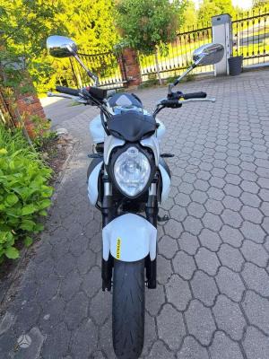 White Suzuki SFV 2010 in Pasvalys, with an engine capacity of 0.65 L and mileage of 16 thousand km for 2550 €, photo 5 on AUTOMOTO.COM.LV